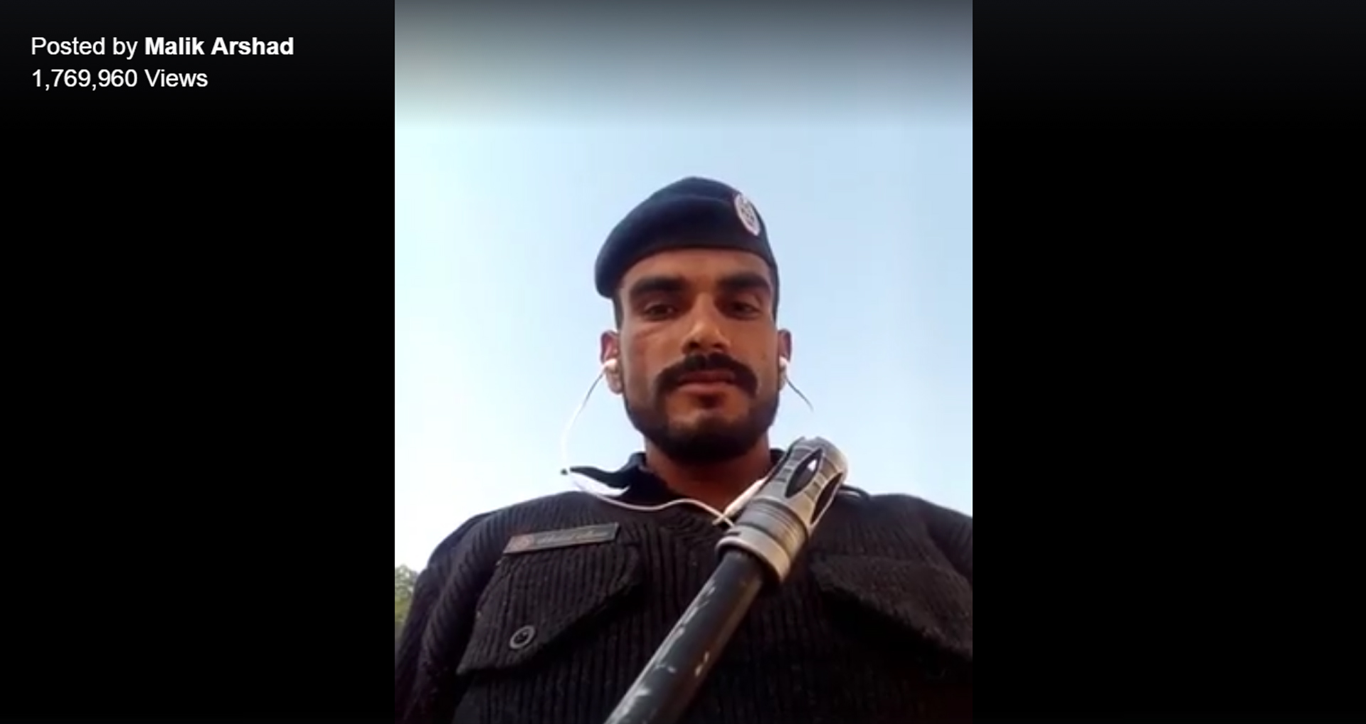 This Police Officer's Poem For APS Martyrs is Winning Hearts