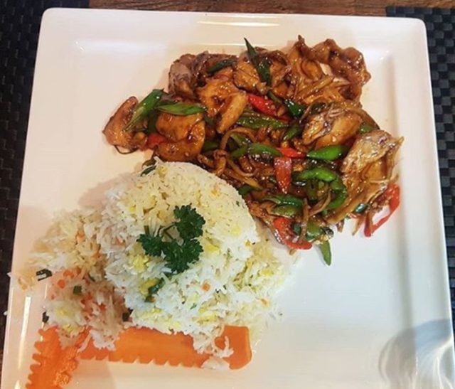 Mindanos: This Multi-Cuisine Restaurant Serves The Most Delightful ...